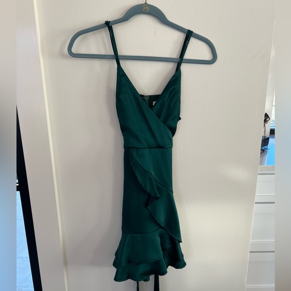 Hello Molly | Dresses | Hello Molly Here Comes The Sun Green Ruffle Tie ...